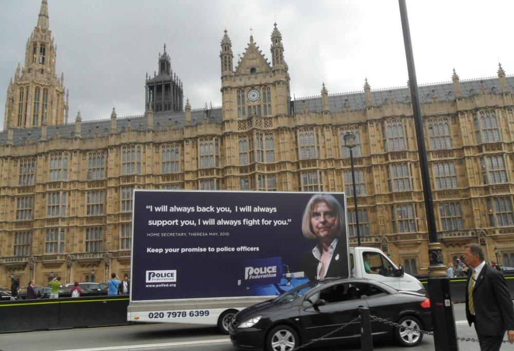 Advertising vans, Advertising van, Ad vans, Advans, Advan, poster vans ...